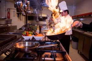 Como Flambar Alimentos - Delícias Culinárias