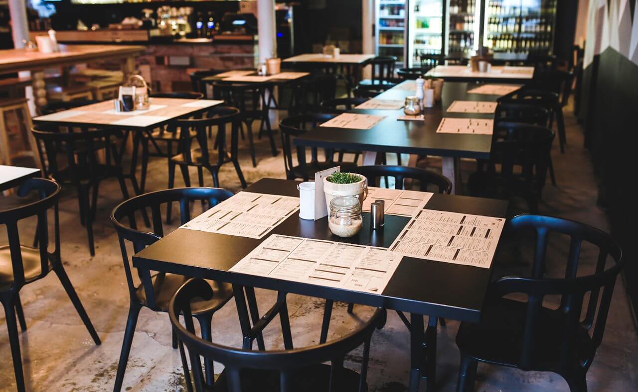 Pisos recomendados para áreas de passagem de clientes em restaurantes ...
